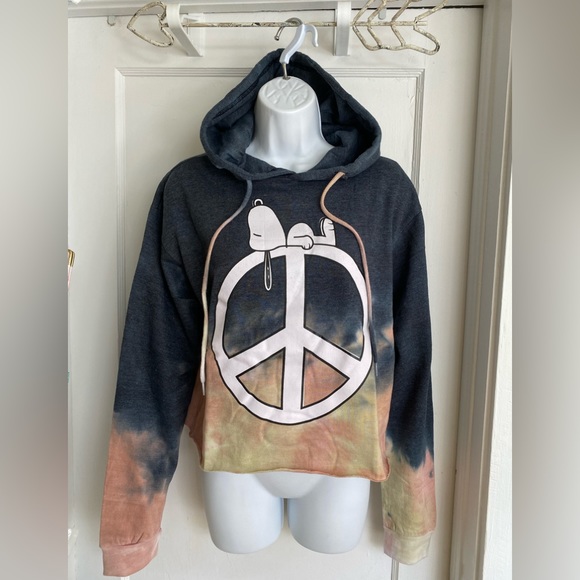 Peanuts | Tops | Peanuts Snoopy Peace Sign Ombr Tie Dye Graphic Hoodie ...